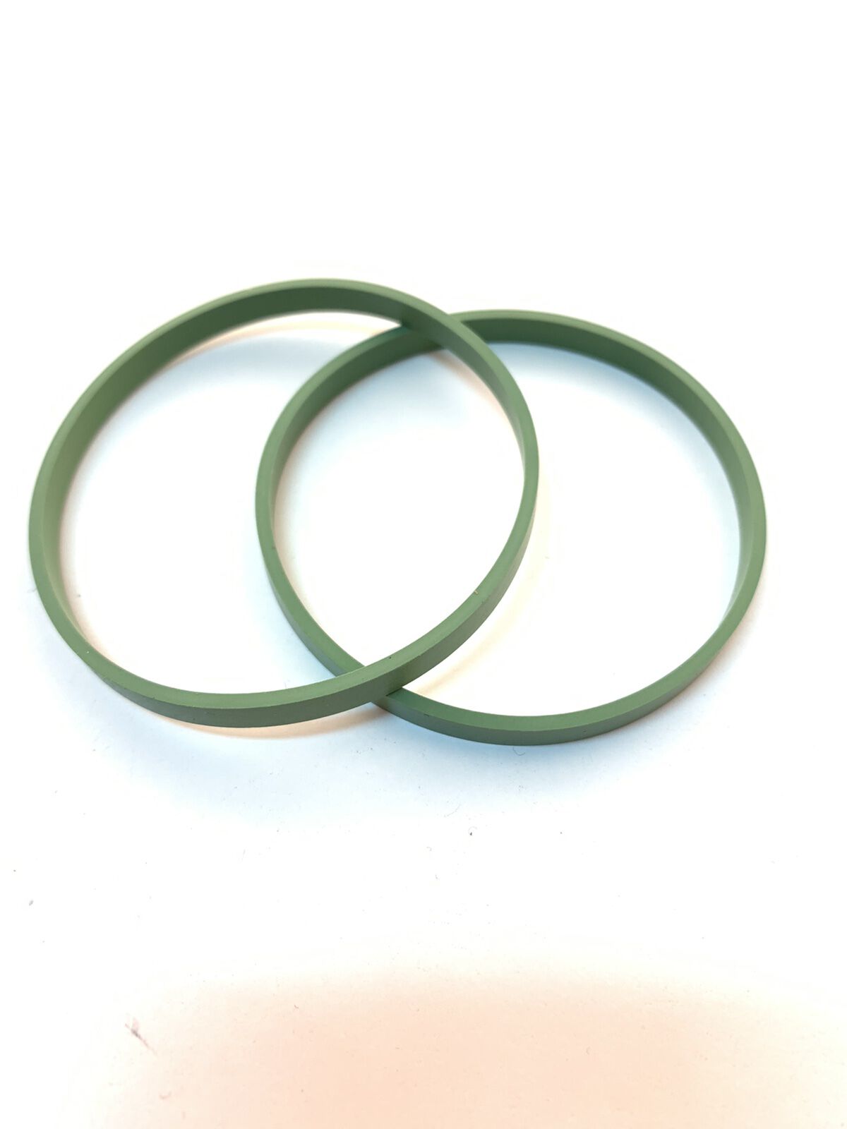 Прокладання впускного колектора (код запчастини 1830449) на Ford ...